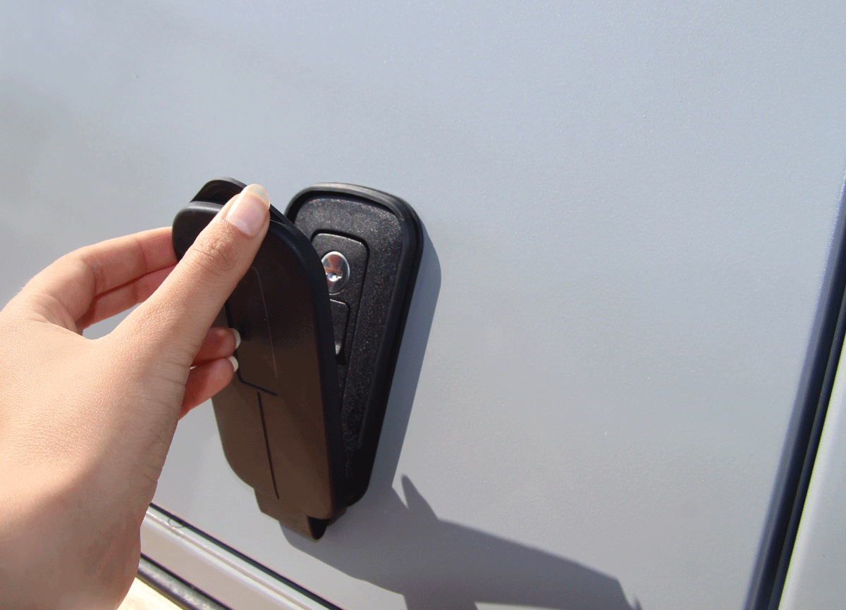 Push Button Lock Cover - Alu-Cab Global